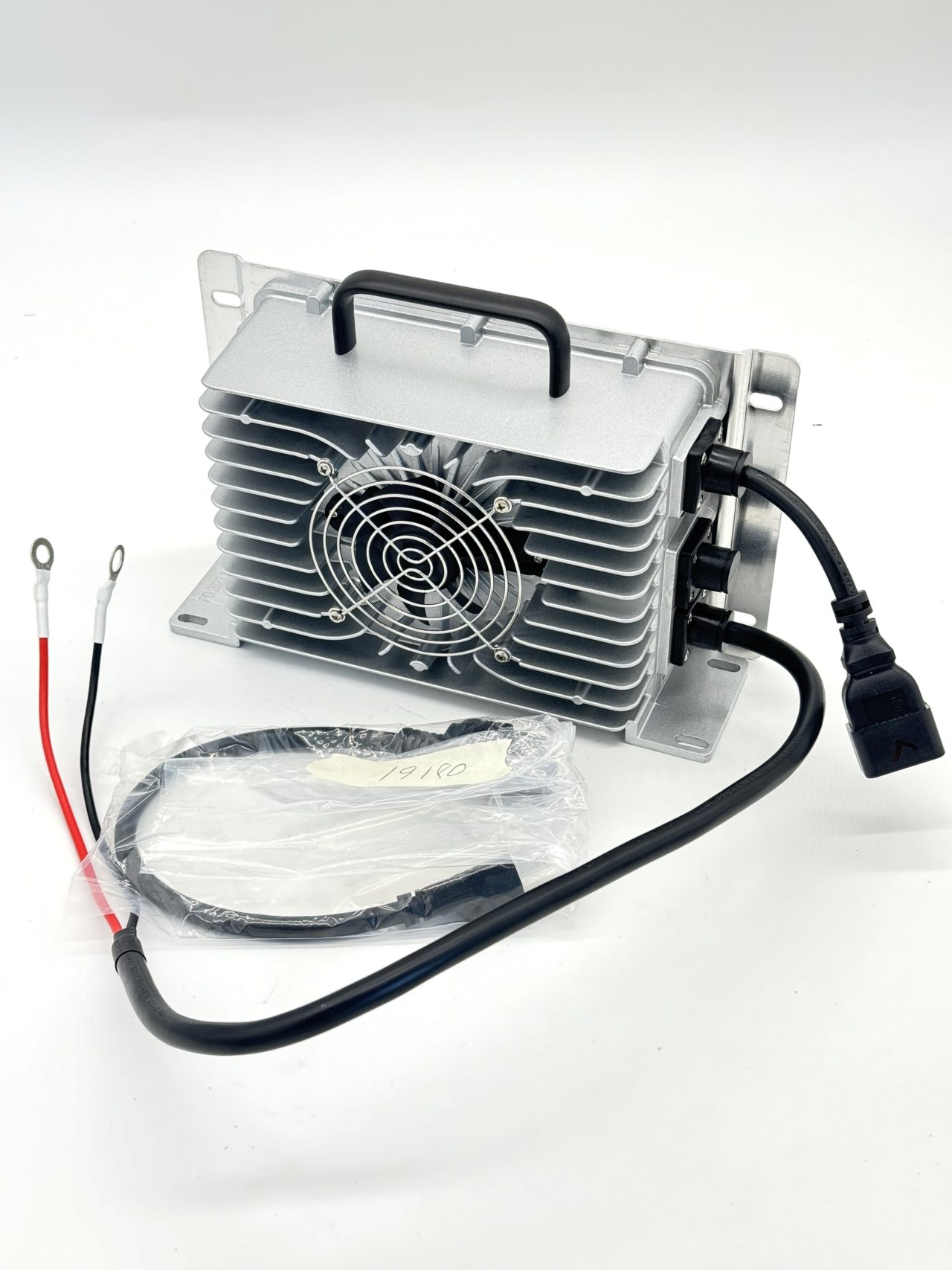 19180, Charger, 48 volts, 22 amps, Roypow - Landmaster